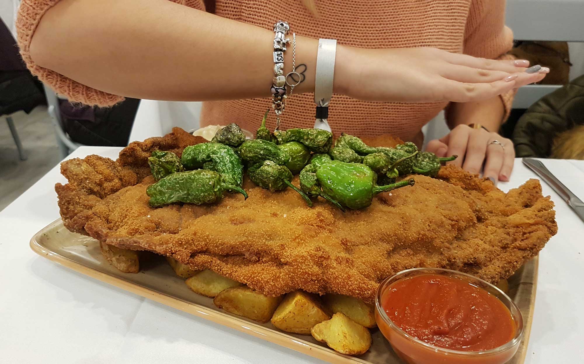 Yuga Bar - Cachopos en Madrid a muy buen precio - MadreatGirl