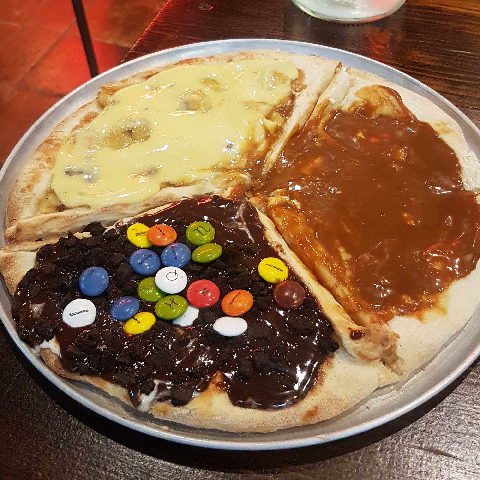 Bizzo - Pizzas 100% artesanales - MadreatGirl